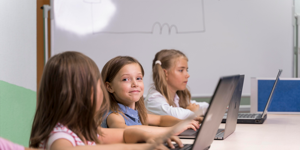 Digital Classrooms: An Insight into the Future of Education - 21K ...